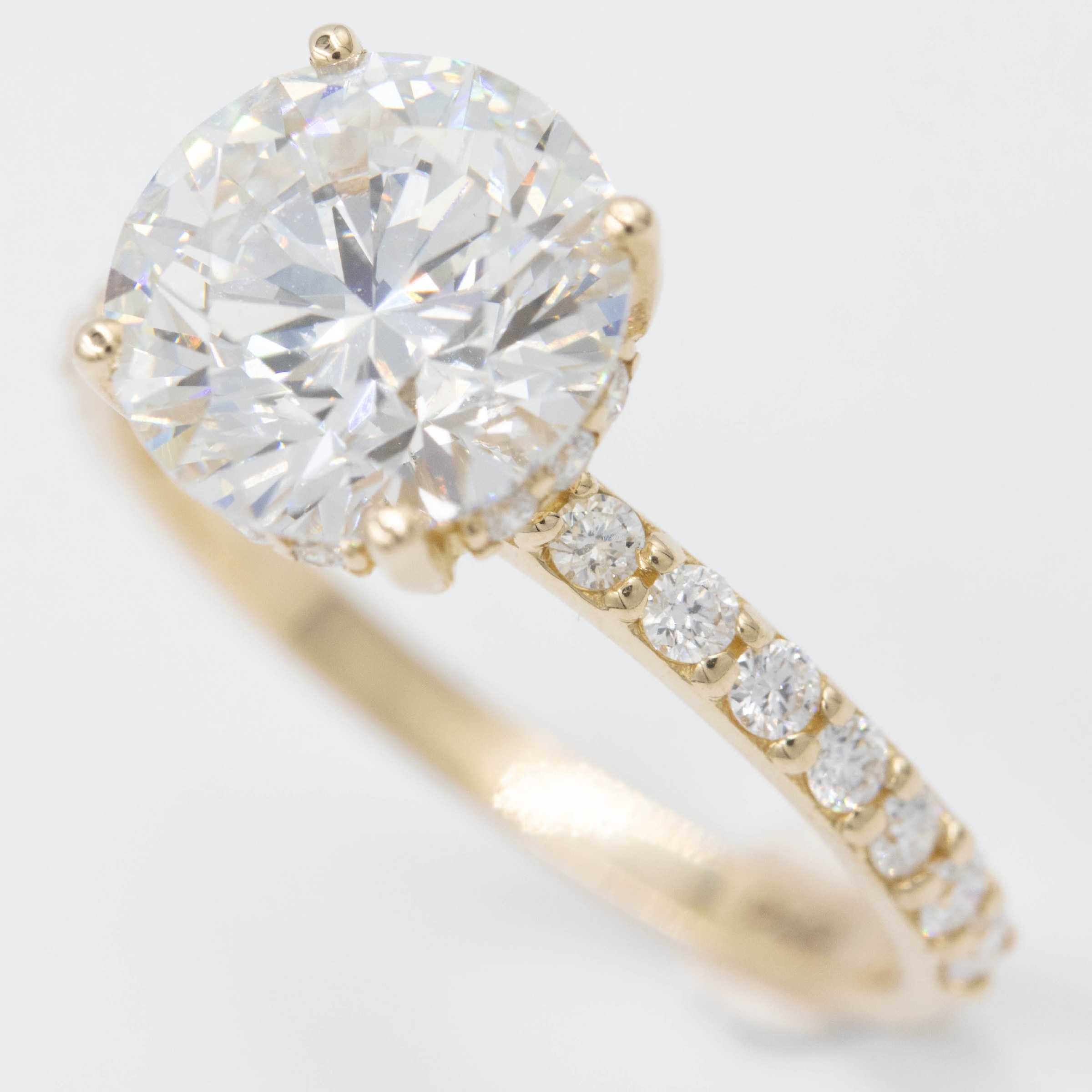 Diamantring 14 kt guld, str. 55, med 3.06 ct brillantslebne ...