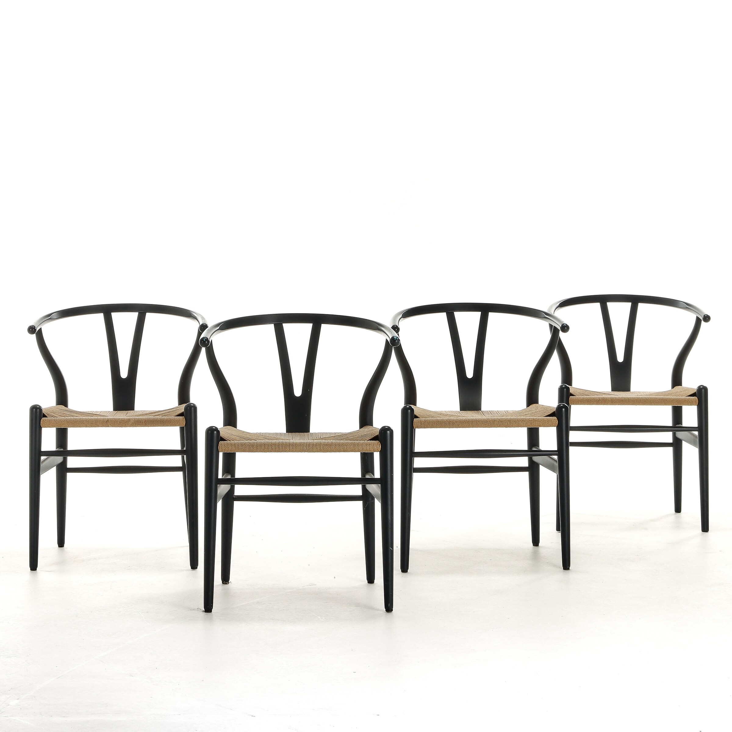 Hans J. Wegner for Carl Hansen. Fire Y-stole. Model 'CH24' (4 ...