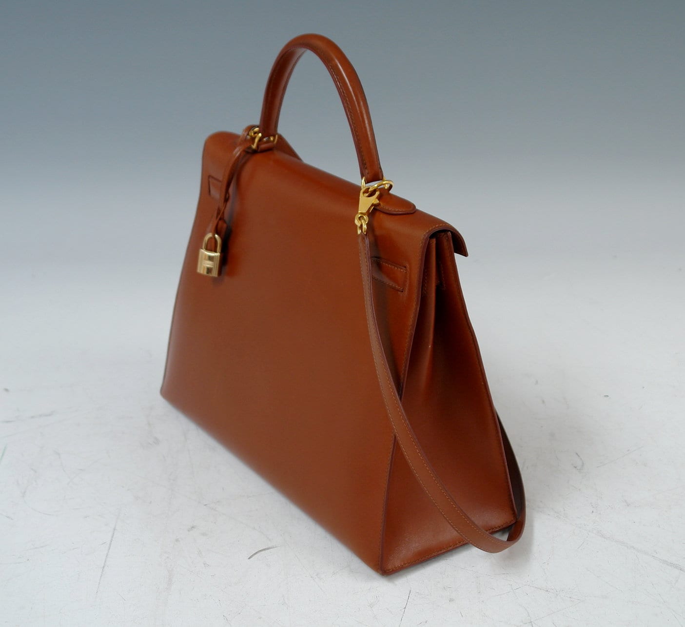 hermes-kelly-25-vs-28-purseforum-iqs-executive