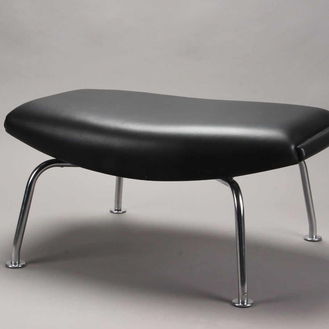 Hans J. Wegner. Skammel til Ox-chair, EJ 100-F | Lauritz.com
