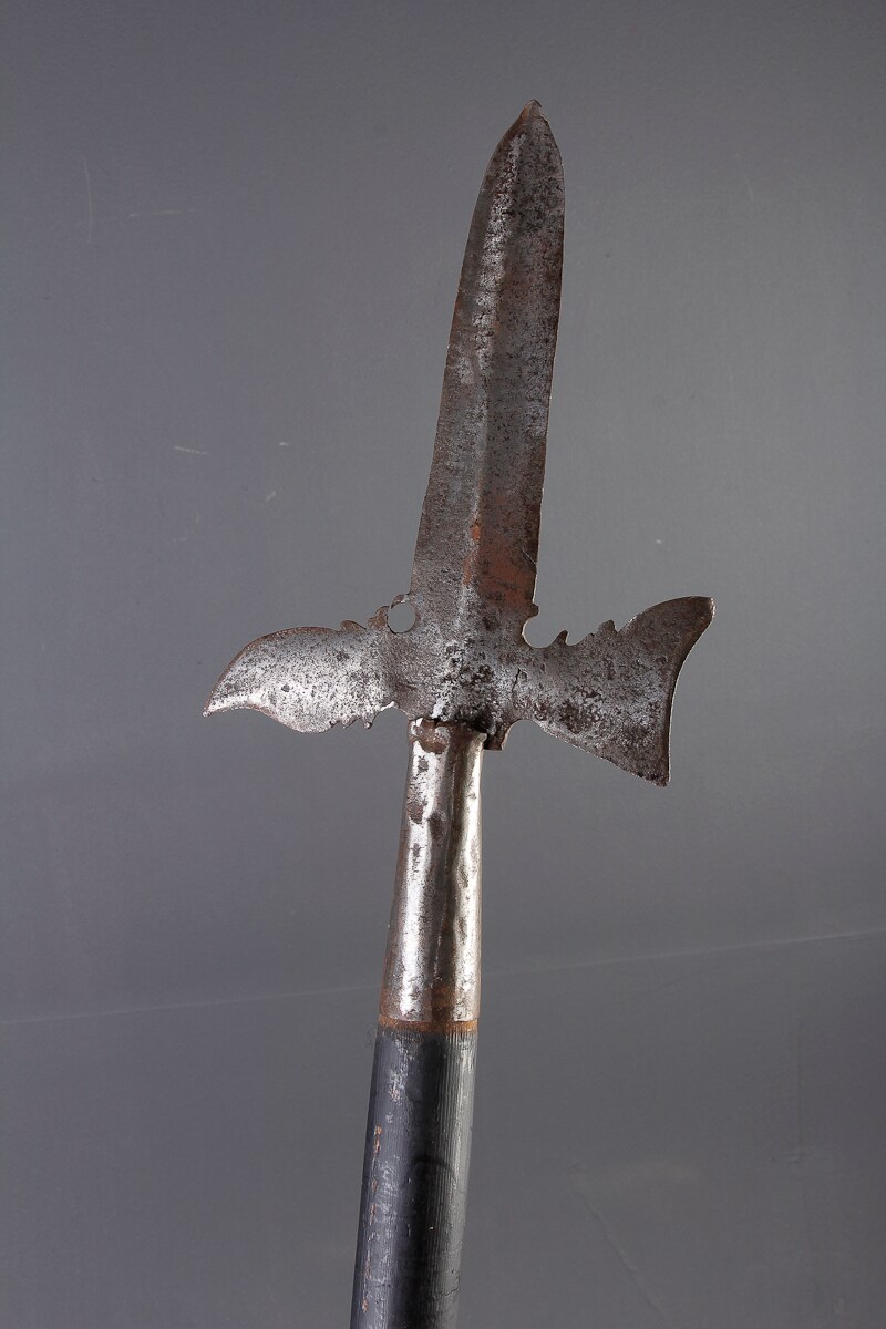 Hellebard fra 1600 - 1700 tallet. | Lauritz.com