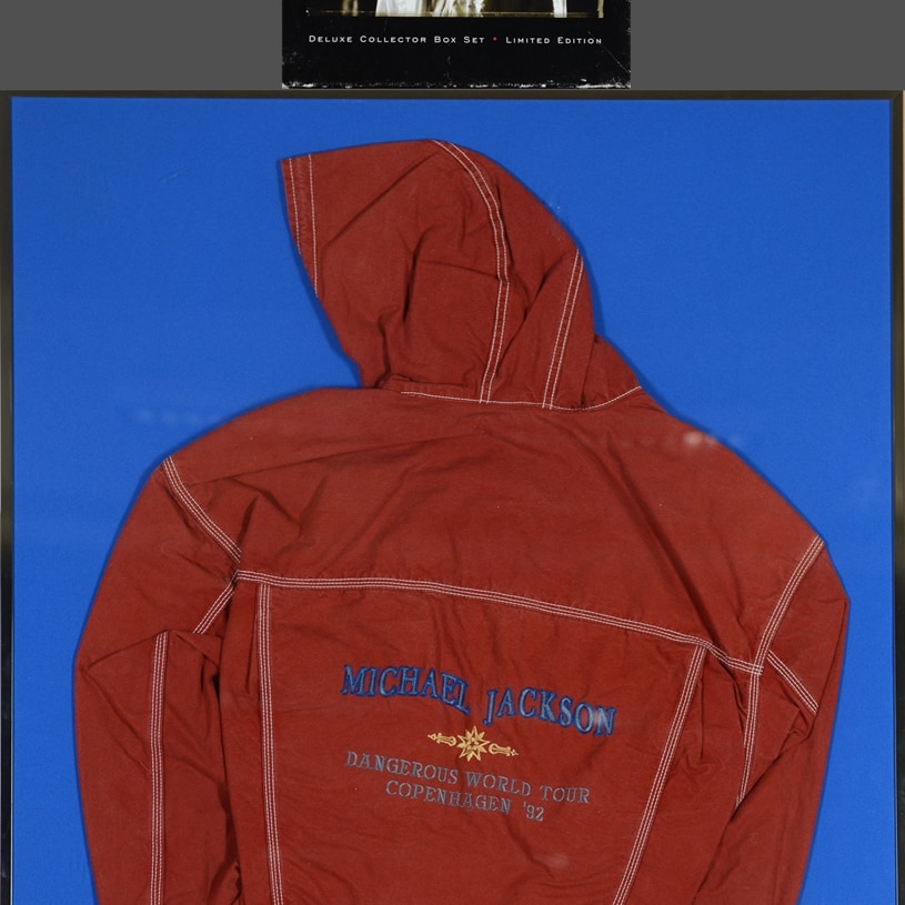 Michael Jackson crew jakke Copenhagen 1992. samt Ghosts set. | Lauritz.com
