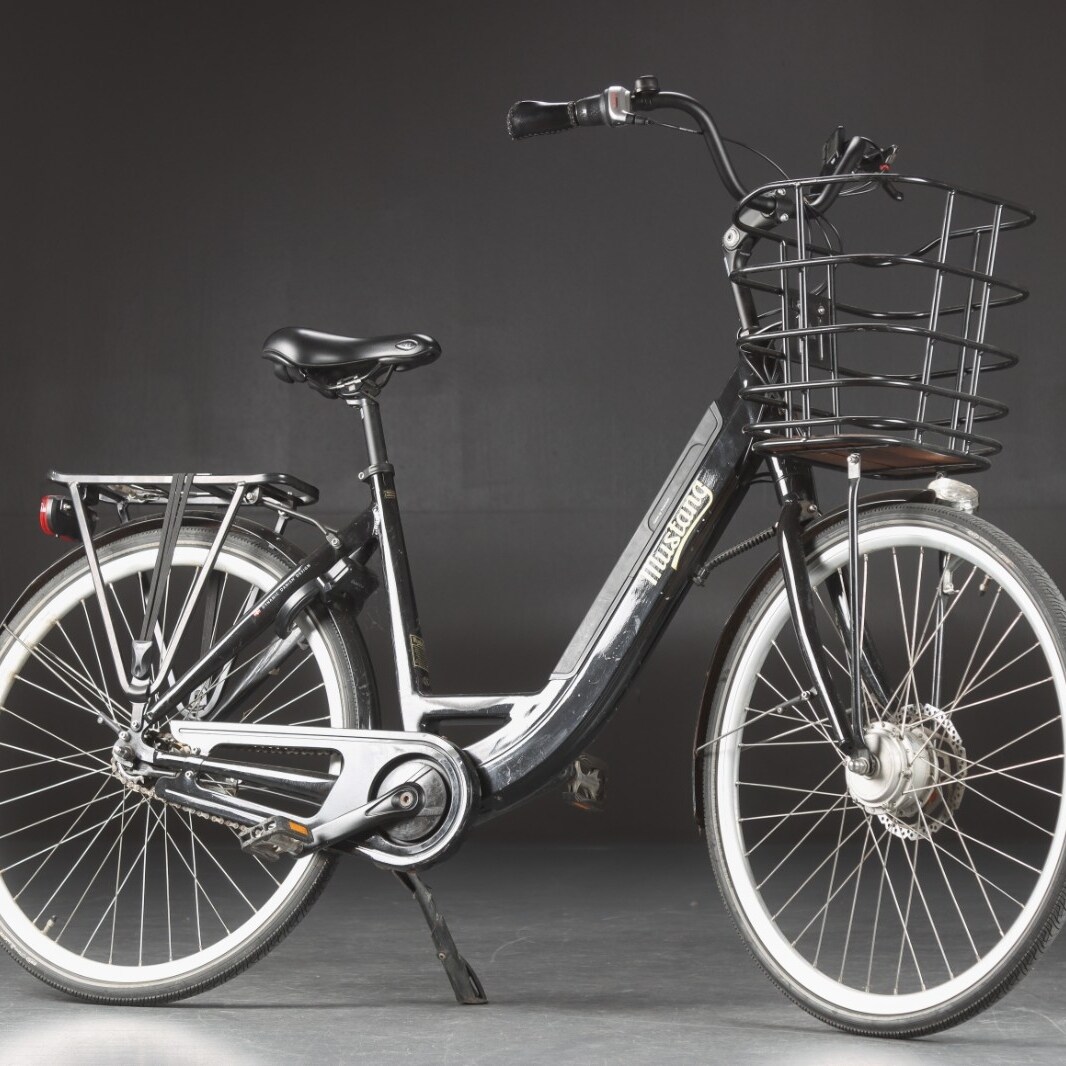 Mustang. Dame El-cykel. | Lauritz.com