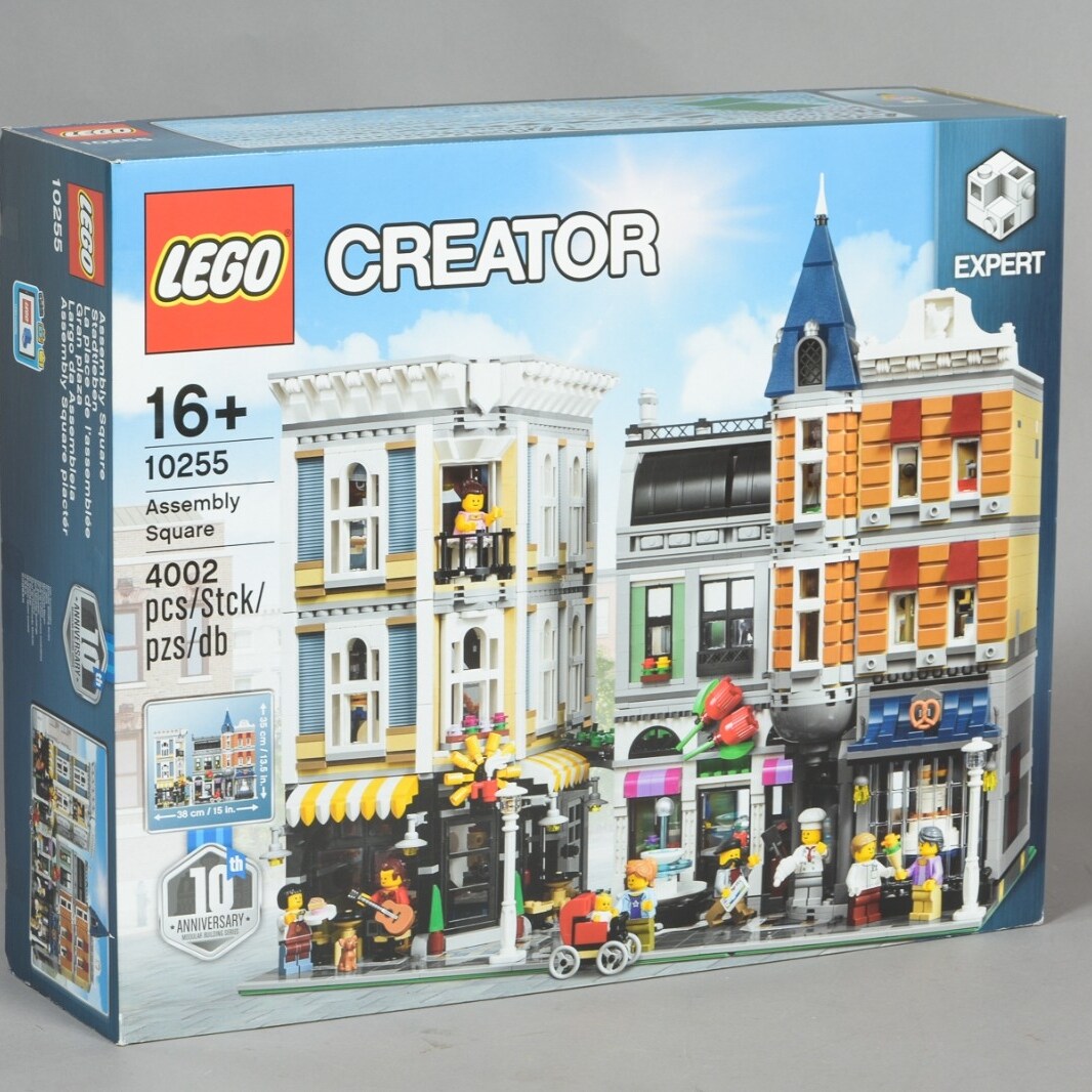 Lego- Creator Expert. Assembly Spuare (år 2017), nr. 10255 | Lauritz.com