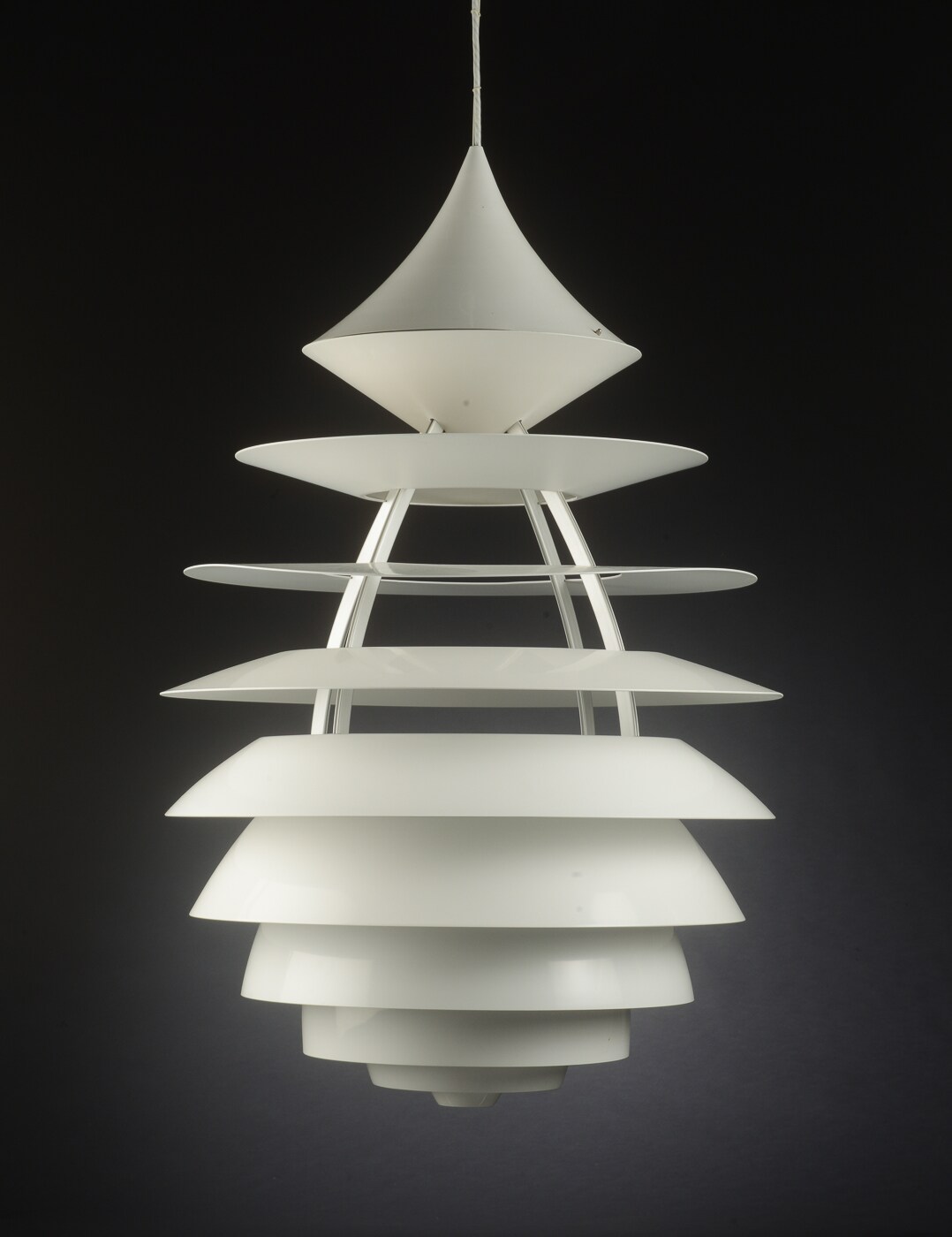 Stor pendel, Louis Poulsen, LP Centrum af Kurt Nørregaard/Poul ...