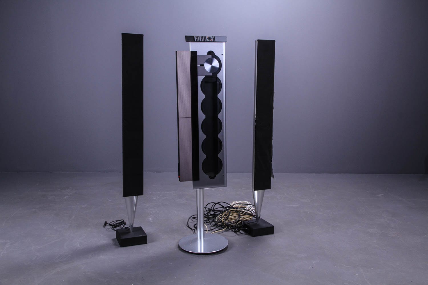 Bang & Olufsen. Beosound 9000 og Par Beolab 8000 aktive højttalere (4 ...