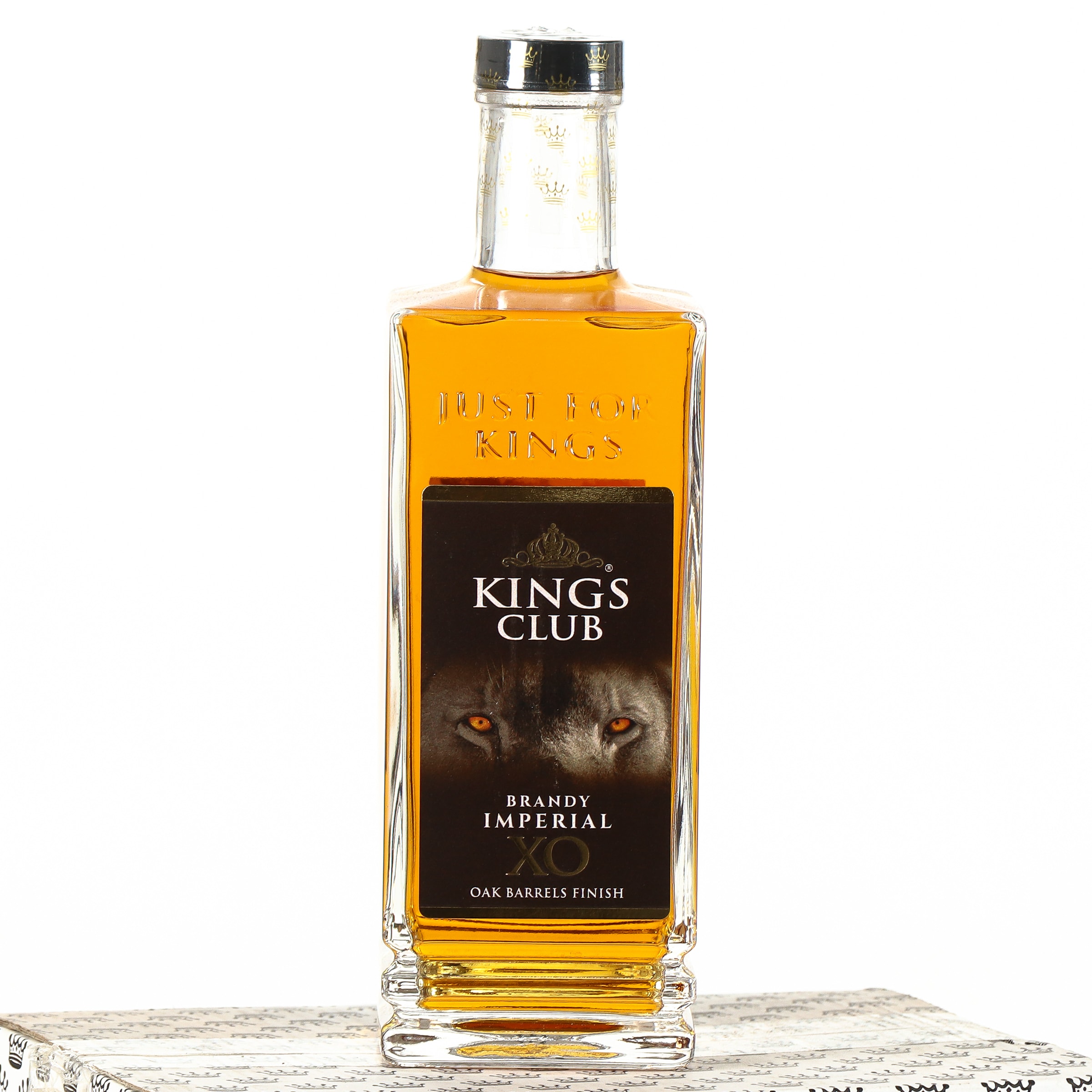 6 fl. Just for kings 'Kings Club' Brandy Imperial XO | Lauritz.com