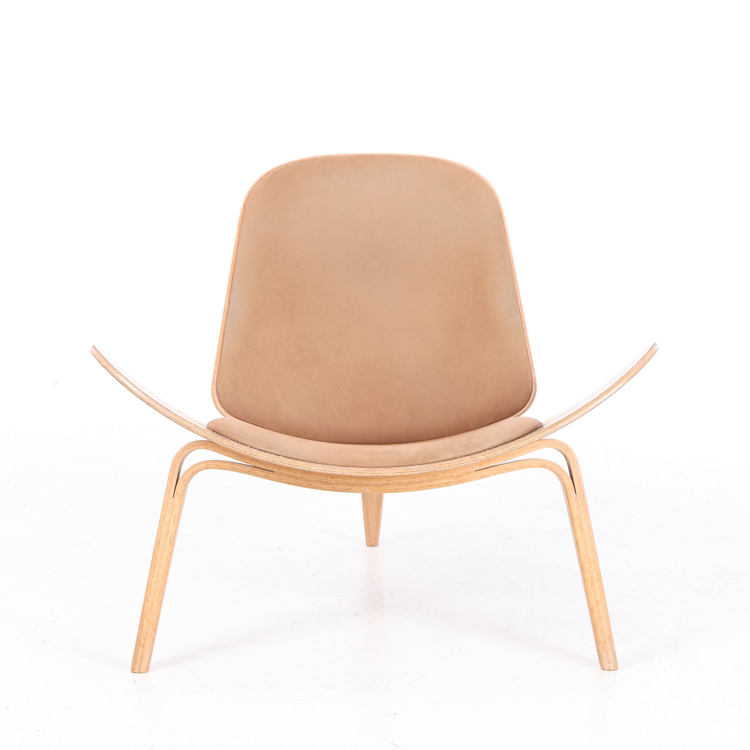 Hans J. Wegner for Carl Hansen & Son. Oak shell chair model CH07 ...