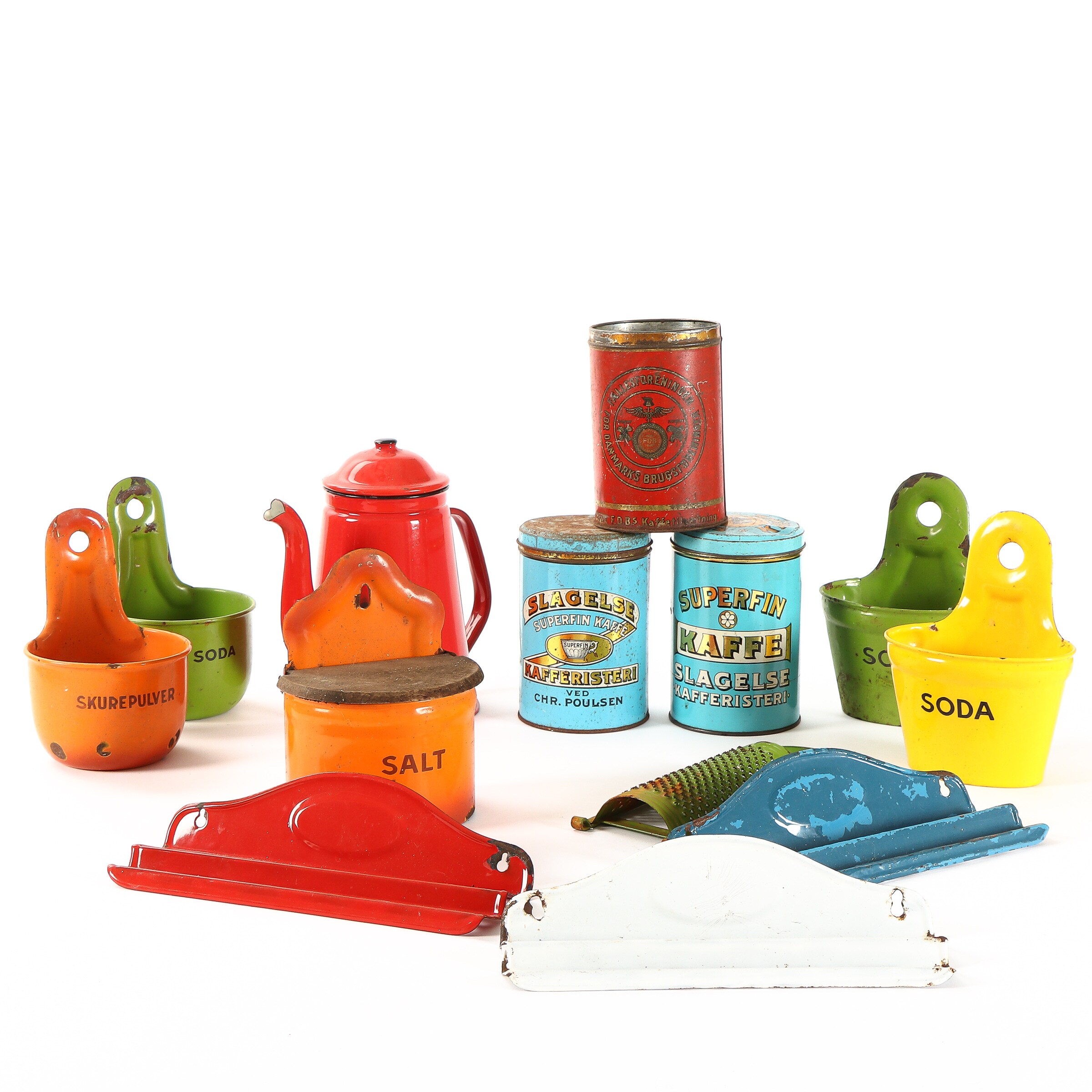 Glud & Marstrand etc. Various enamel effects / cans. 1900s. (13 ...