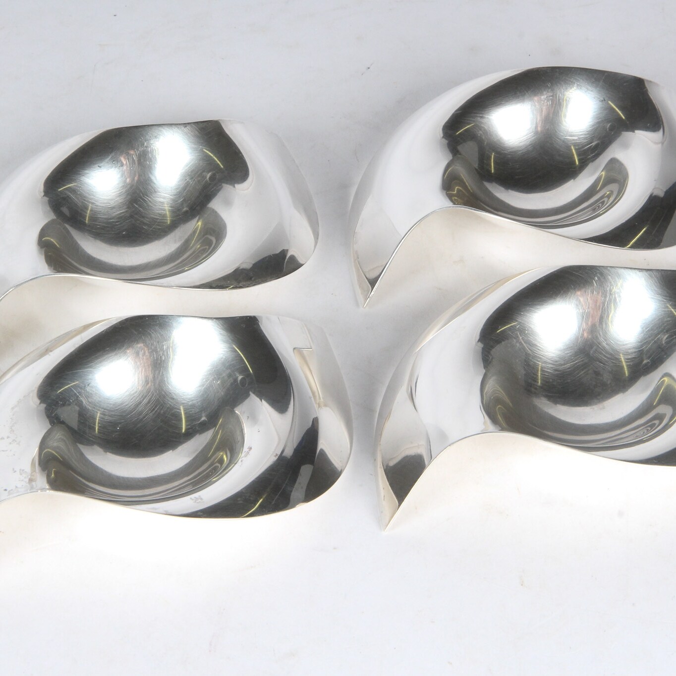 Allan Scharff for Georg Jensen. 'Please Pass Me' bordskåle af ...