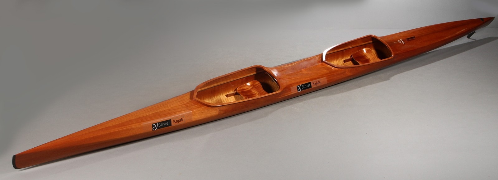 Struer Kajak. Kapkajak model K2 Force, mahogni | Lauritz.com