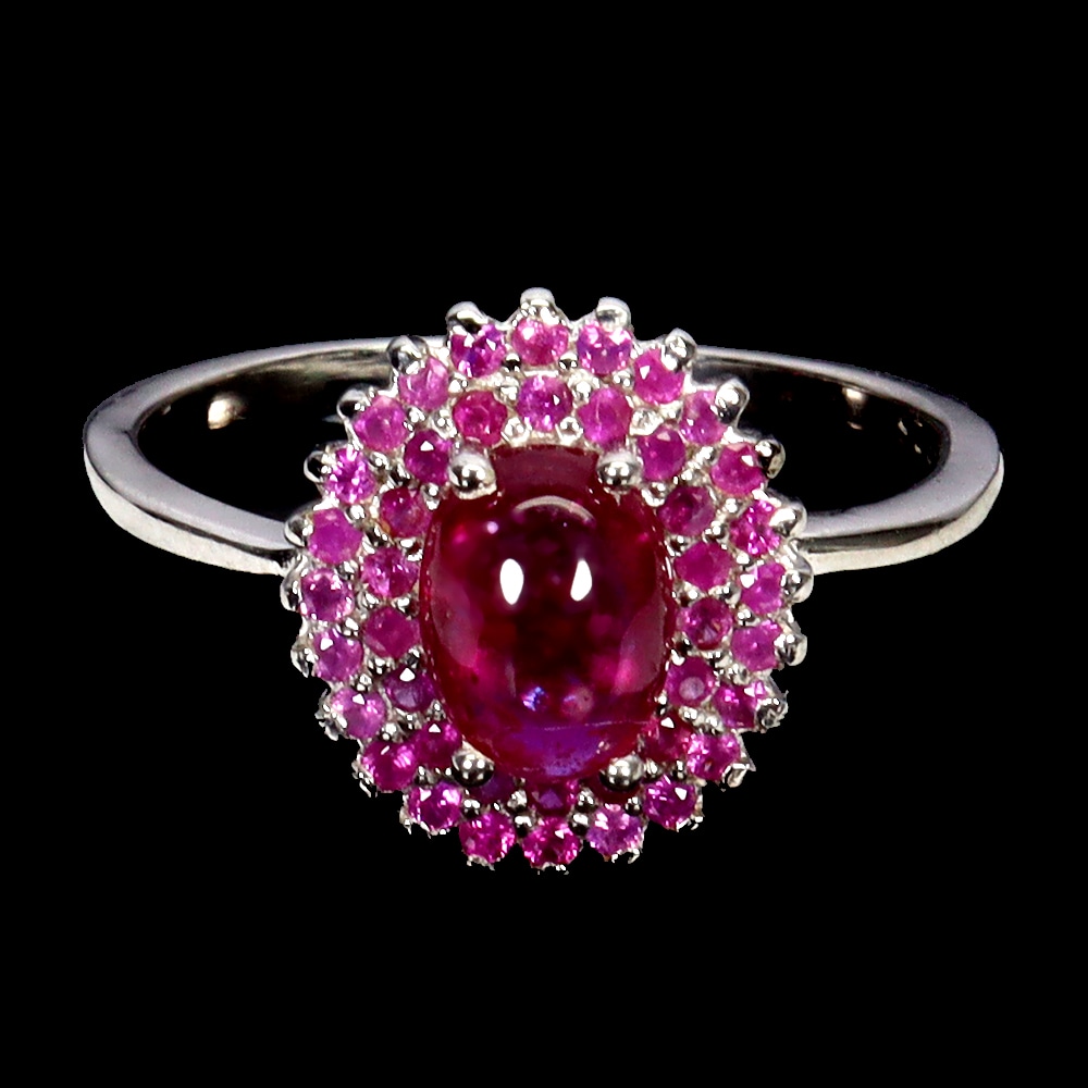 Ring. Rhodineret sølv med rubiner | Lauritz.com