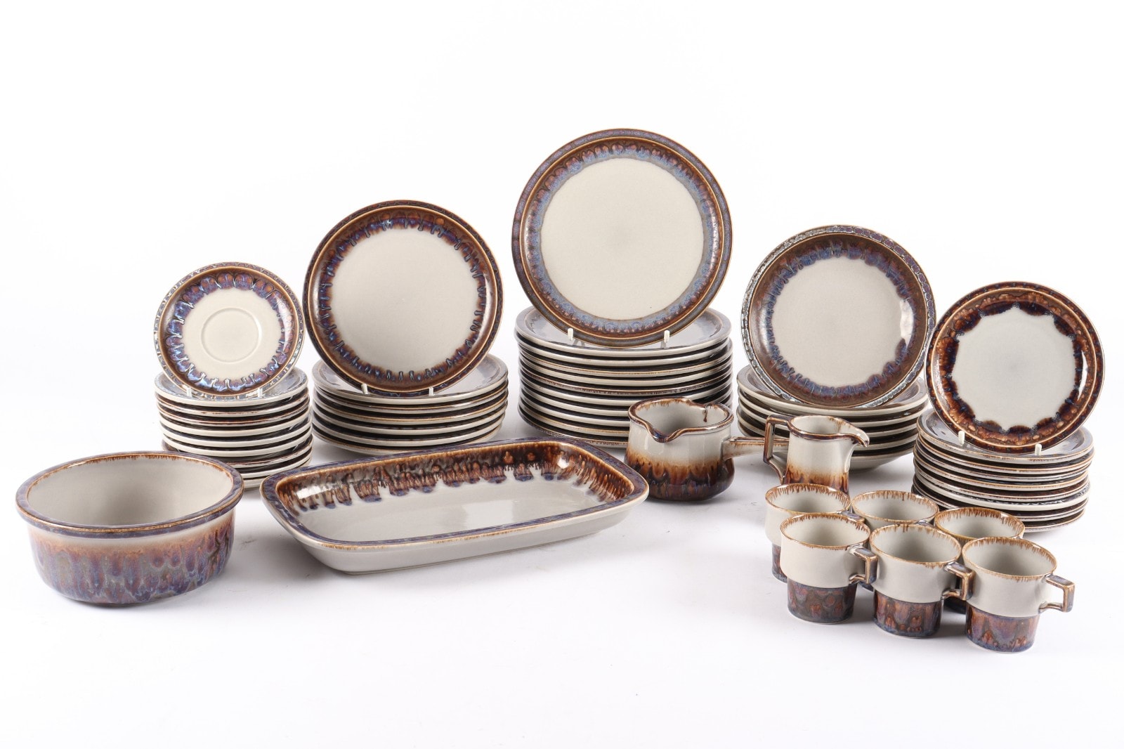 Bing og Grøndahl. Mexico. Diverse dele stel af stentøj (53) | Barnebys