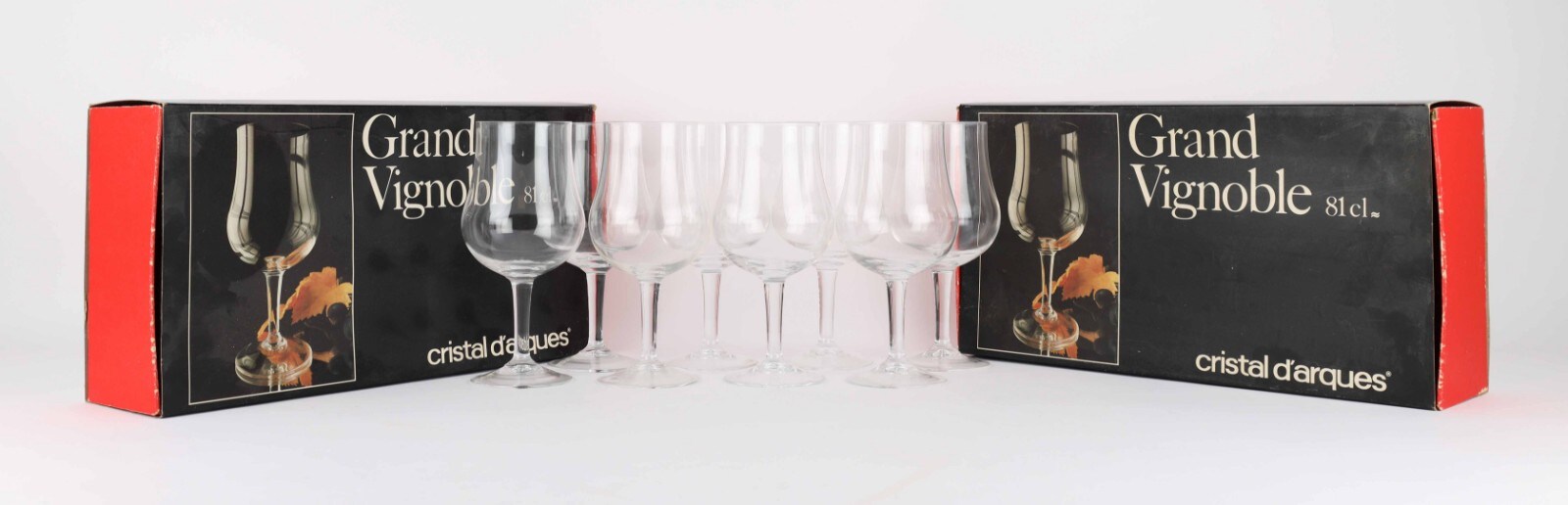 Cristal d'Arques 'Grand Vignobles': 15 store vinglas, 81 cl | Lauritz.com