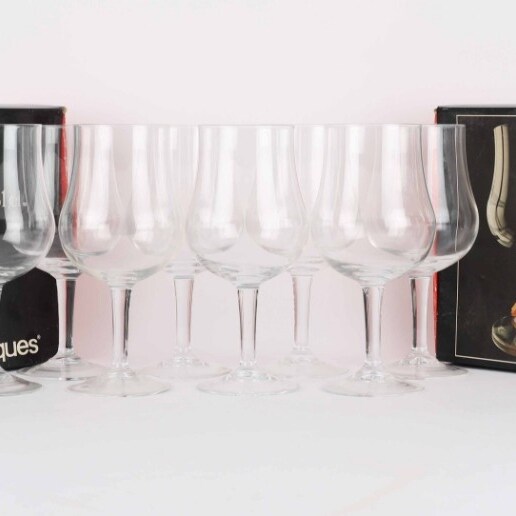Cristal d'Arques 'Grand Vignobles': 15 store vinglas, 81 cl | Lauritz.com