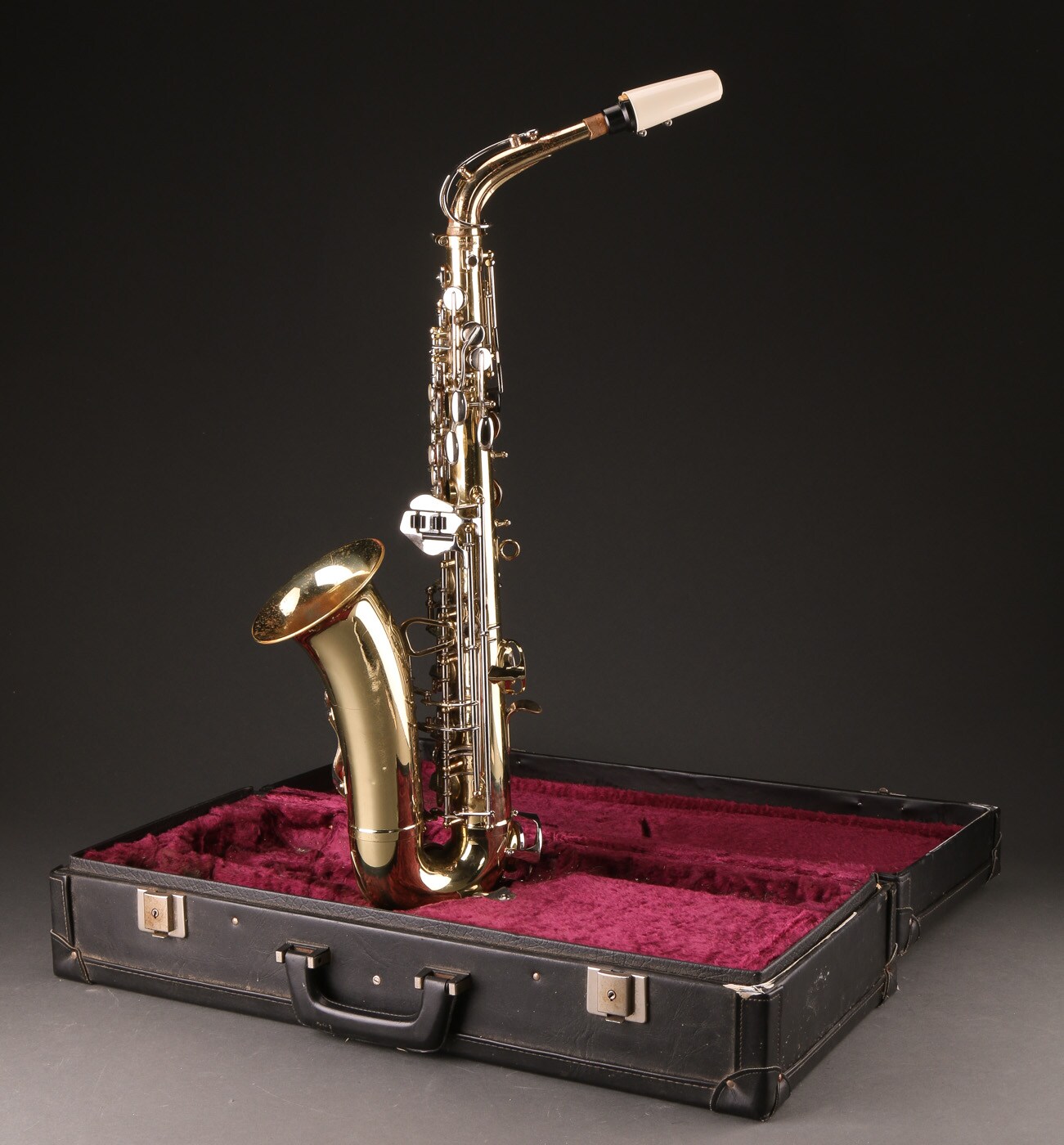 Amati Kraslice. Saxofon model AAS 31 | Lauritz.com