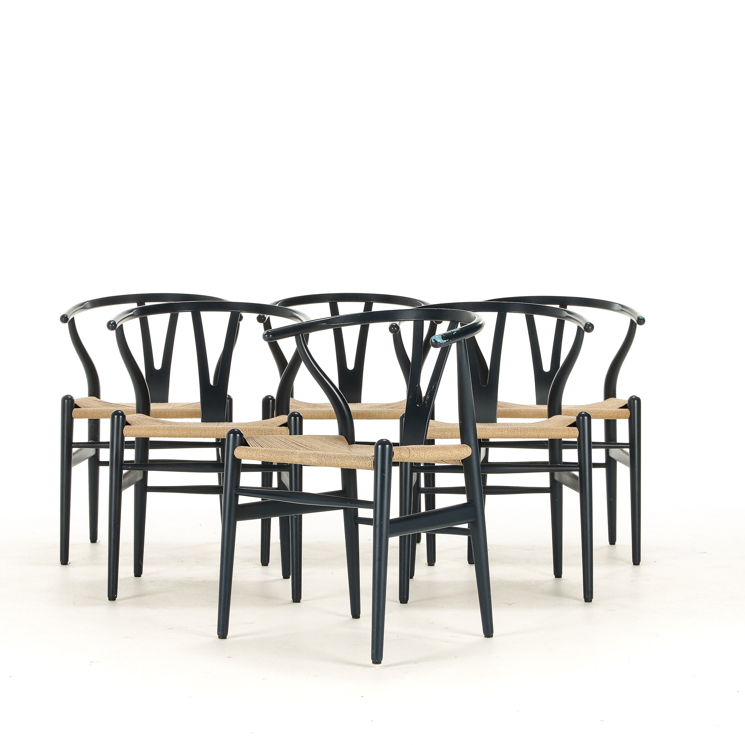 Hans J. Wegner for Carl Hansen. Seks Y-stole. Model 'CH24' (6 ...