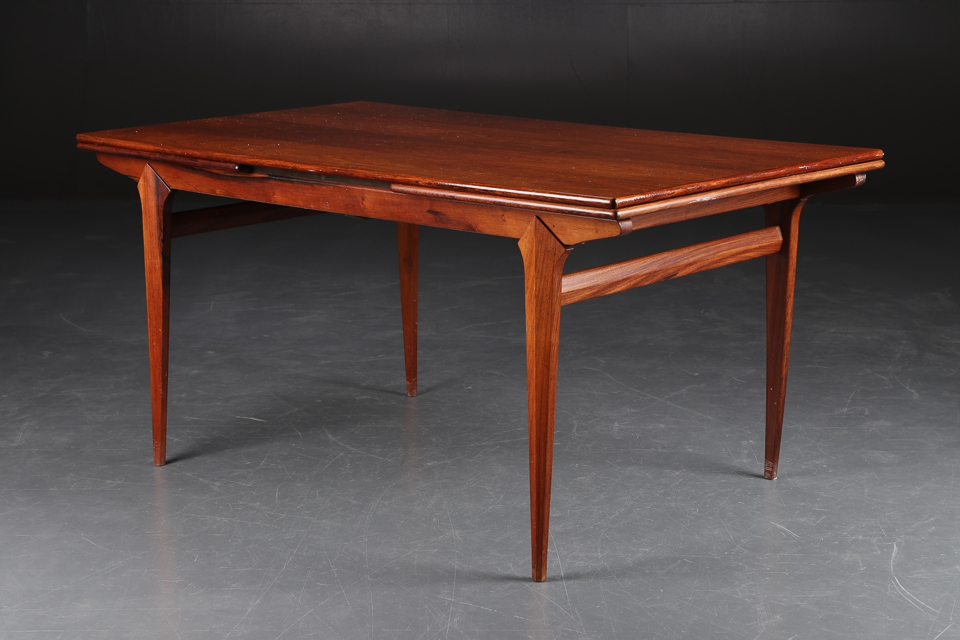 Johannes Andersen. Spisebord med hollandsk udtræk, palisander | Lauritz.com